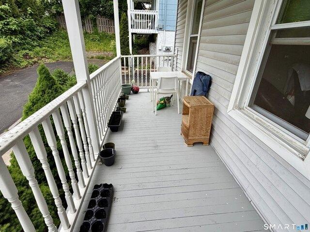 house with 4 bedroom, Meriden CT ES104151160