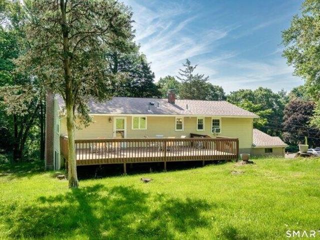 house with 4 bedroom, Meriden CT ES104298077