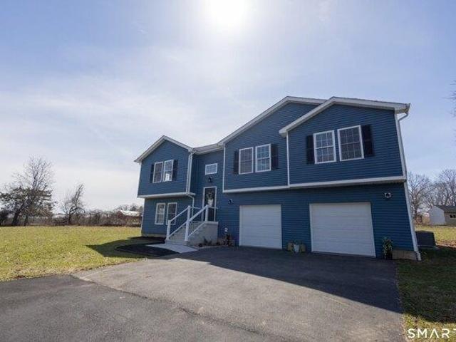 house with 4 bedroom, Meriden CT ES103099223