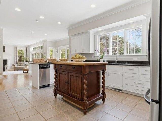 house with 4 bedroom, Merrimac MA ES105109045