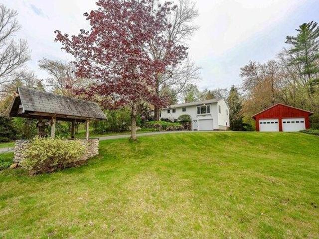 house with 4 bedroom, Merrimack NH DLS102594277