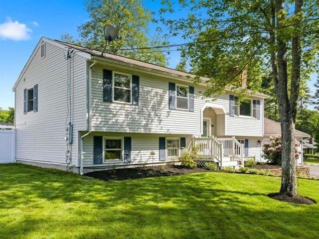 house with 4 bedroom, Merrimack NH DS104406663
