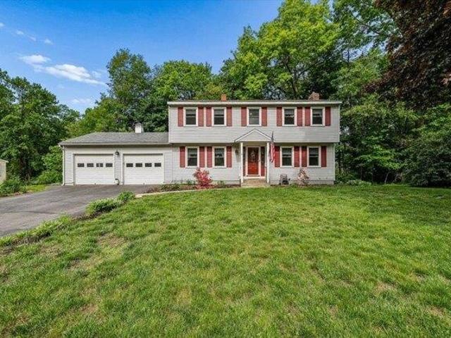 house with 4 bedroom, Merrimack NH DS104116191