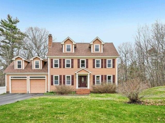 house with 4 bedroom, Merrimack NH ES103665279