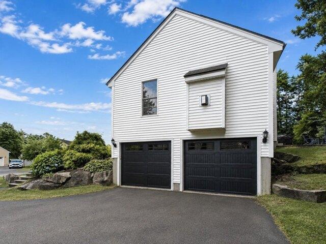 house with 4 bedroom, Merrimack NH ES105092774