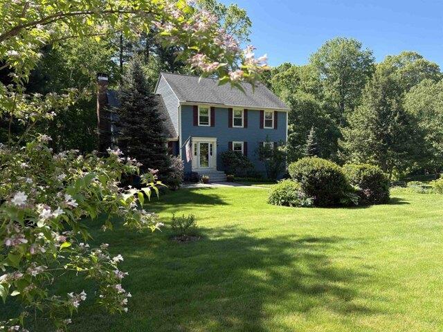 house with 4 bedroom, Merrimack NH ES105203955