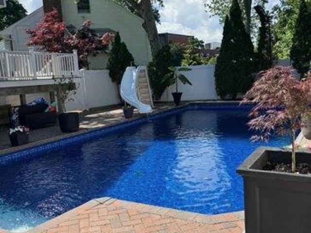 house with 4 bedroom, Merrick NY ES104905869