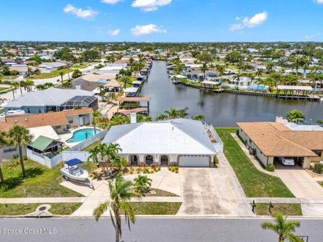 house with 4 bedroom, Merritt Island FL DLS91869569