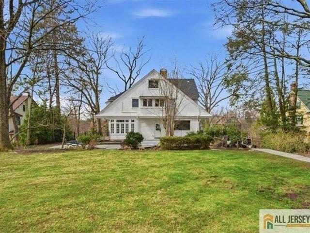 house with 4 bedroom, Metuchen NJ DLS101628697