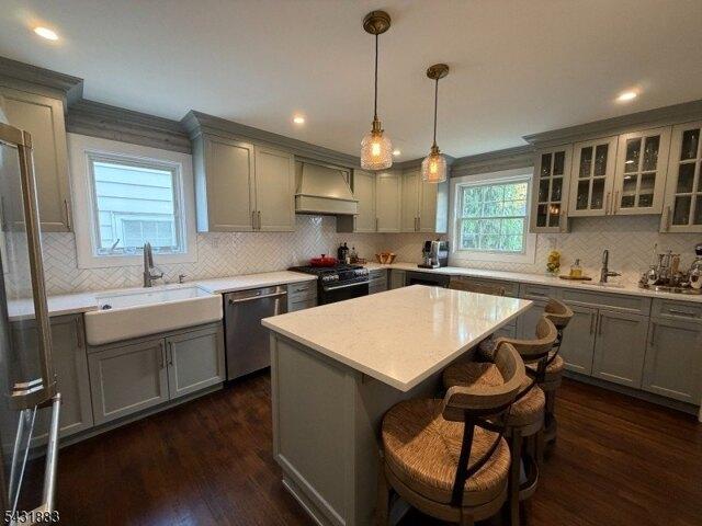 house with 4 bedroom, Metuchen NJ DS102315492