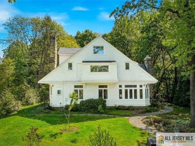 house with 4 bedroom, Metuchen NJ DS102315841