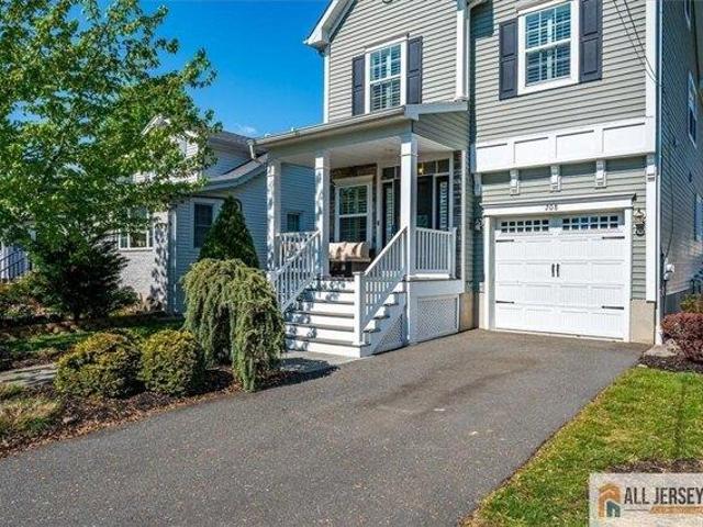 house with 4 bedroom, Metuchen NJ ES105191476