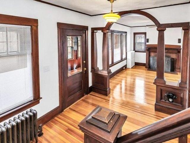 house with 4 bedroom, Methuen MA DLS101748577