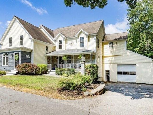 house with 4 bedroom, Methuen MA DS104150784