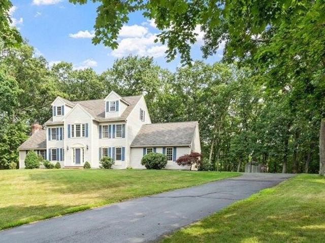 house with 4 bedroom, Methuen MA DS104478869