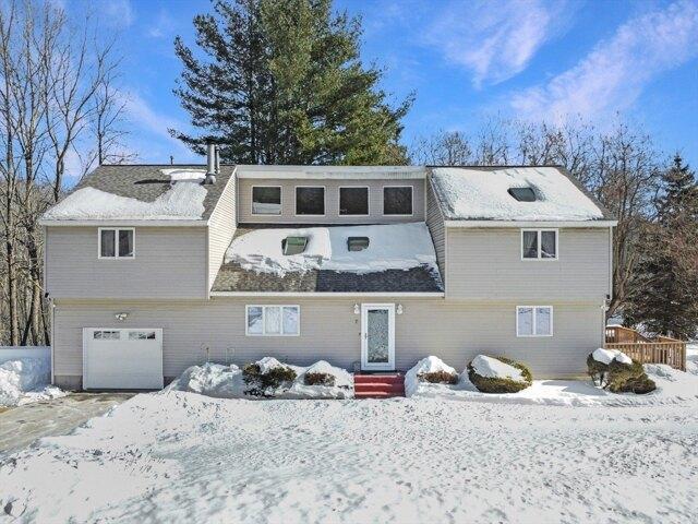 house with 4 bedroom, Methuen MA DS102412596