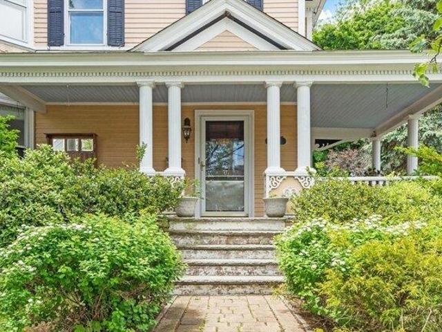 house with 4 bedroom, Methuen MA DS103020780
