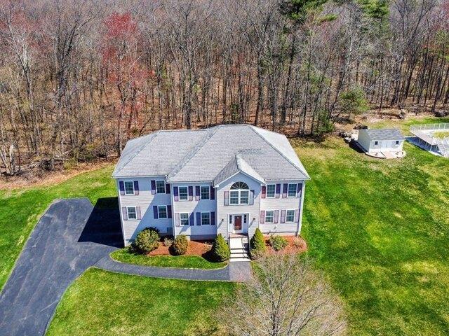 house with 4 bedroom, Methuen MA DS103124902