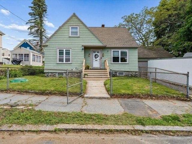 house with 4 bedroom, Methuen MA DS103665041