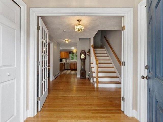 house with 4 bedroom, Methuen MA ES104810253