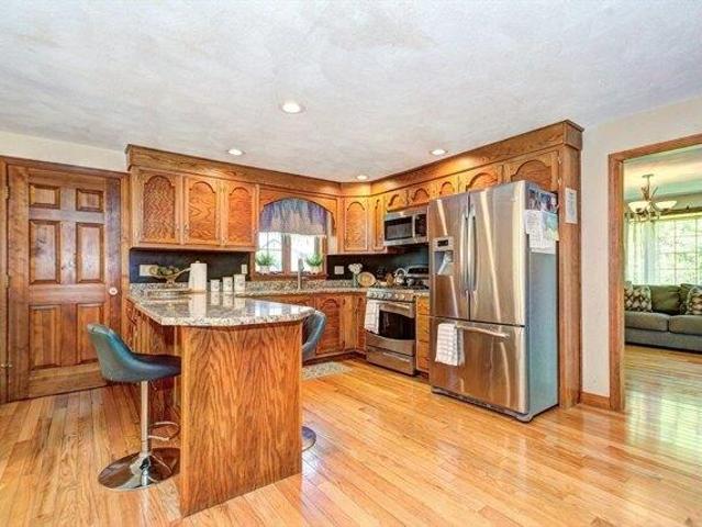 house with 4 bedroom, Methuen MA ES103016877