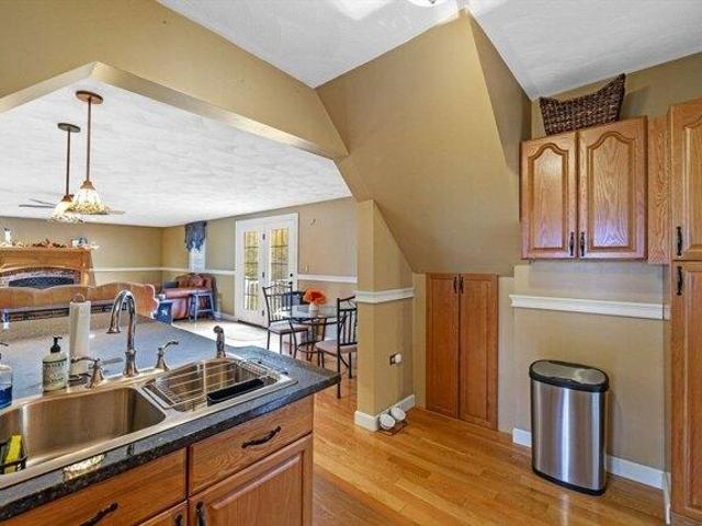 house with 4 bedroom, Methuen MA ES103128474
