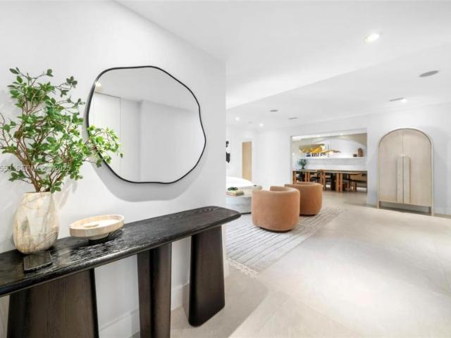 house with 4 bedroom, Miami Beach FL DS101340329
