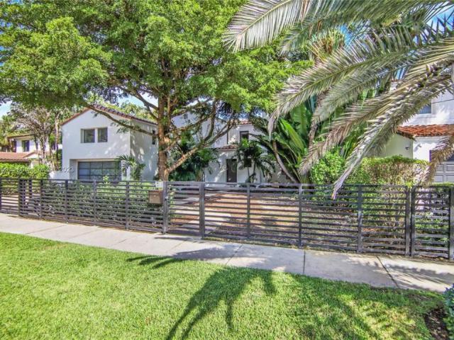 house with 4 bedroom, Miami Beach FL FL DLS101828954