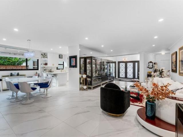 house with 4 bedroom, Miami Beach FL FL DS102395624
