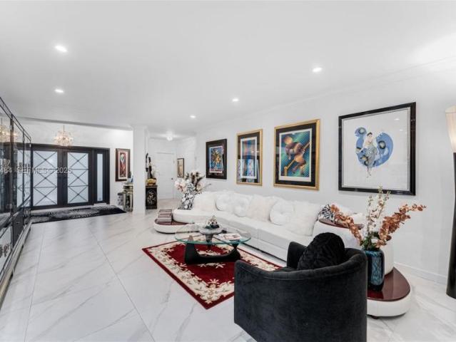 house with 4 bedroom, Miami Beach Fl FL DS102519586