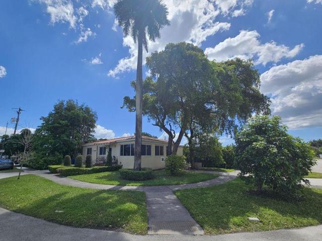 house with 4 bedroom, Miami FL DS100973638