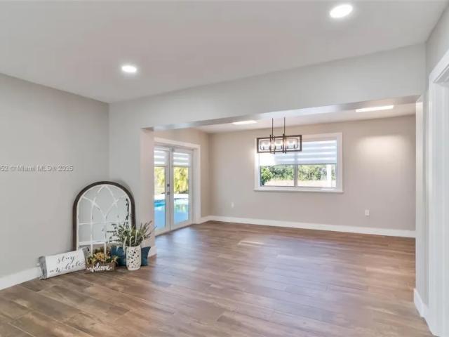 house with 4 bedroom, Miami FL FL ES102715762