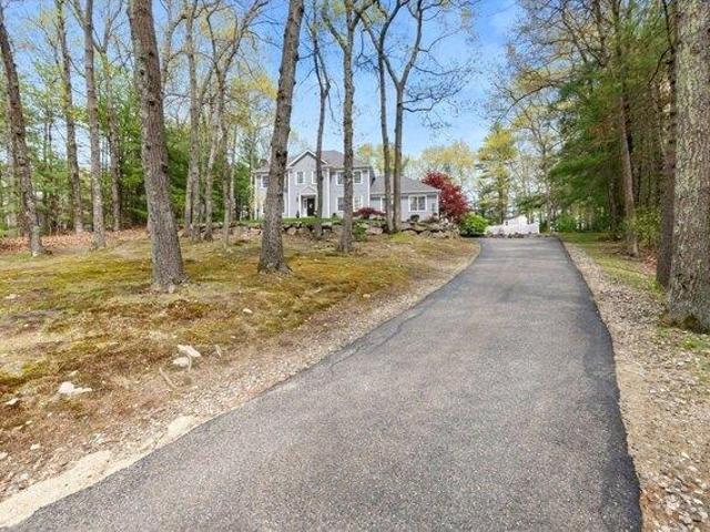 house with 4 bedroom, Middleton MA DLS102584125