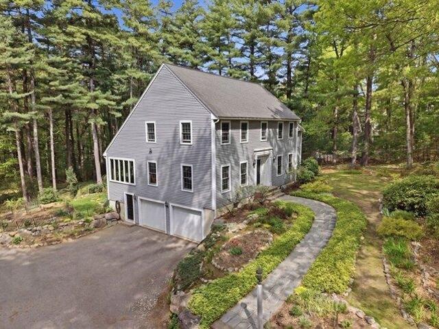 house with 4 bedroom, Middleton MA DLS102779525