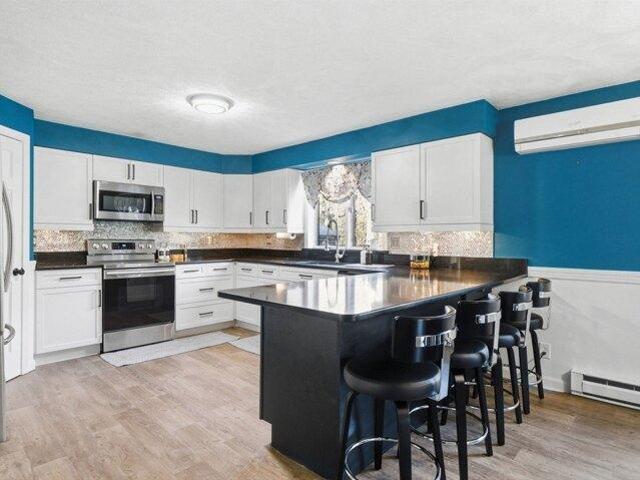 house with 4 bedroom, Middleton MA DLS102959102