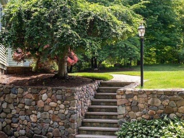 house with 4 bedroom, Middleton MA ES104150484