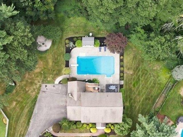 house with 4 bedroom, Middleton MA ES105240537