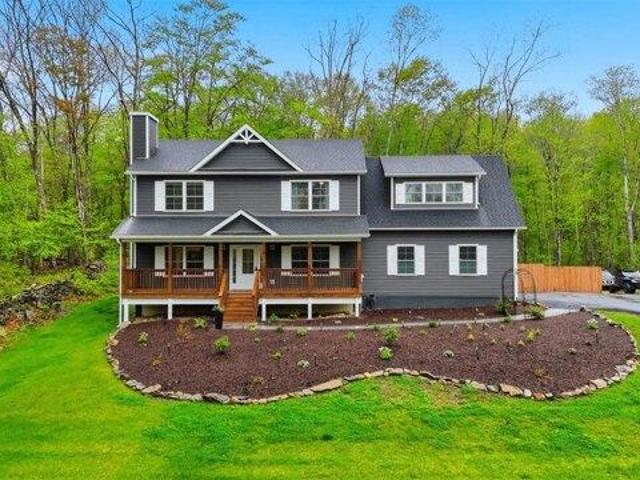 house with 4 bedroom, Middletown NY DS102562727