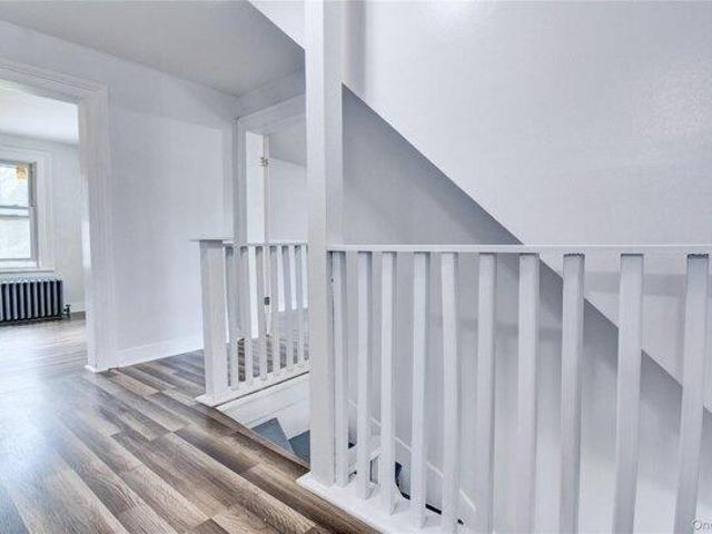 house with 4 bedroom, Middletown NY ES105190526