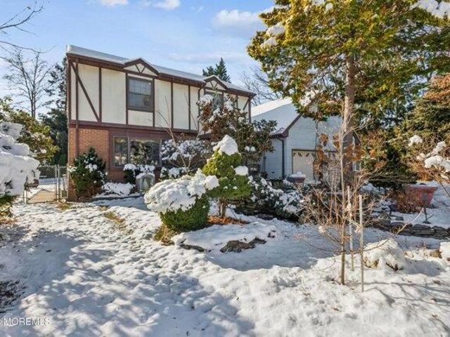 house with 4 bedroom, Middletown NJ DLS101707997