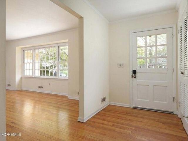 house with 4 bedroom, Middletown NJ DS102528240