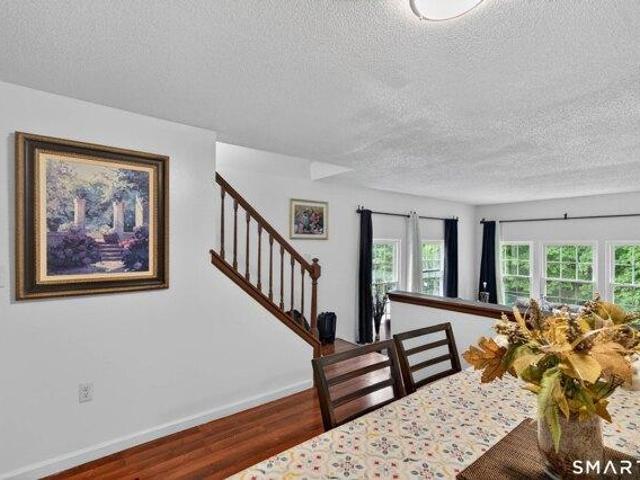 house with 4 bedroom, Middletown CT ES104835162