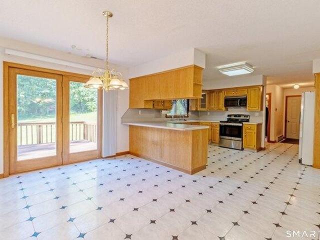 house with 4 bedroom, Middletown CT ES105230760