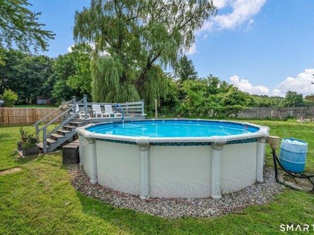 house with 4 bedroom, Middletown CT ES105231946