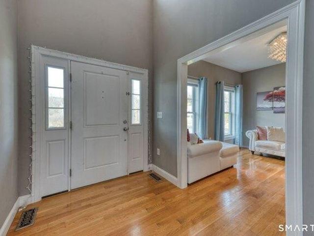 house with 4 bedroom, Middletown CT ES103161468