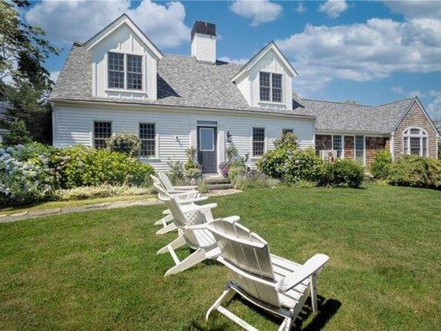 house with 4 bedroom, Middletown RI DS102584104