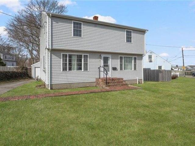 house with 4 bedroom, Middletown RI DS102586941