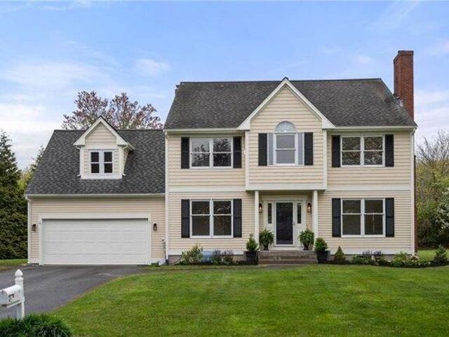house with 4 bedroom, Middletown RI DS102960581