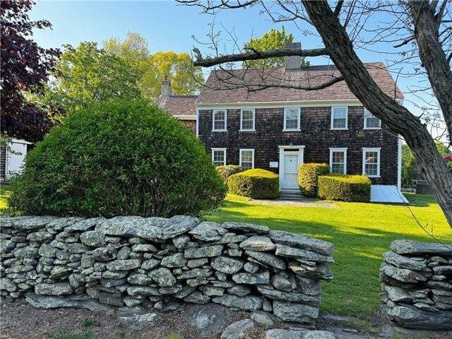 house with 4 bedroom, Middletown RI DS103127172