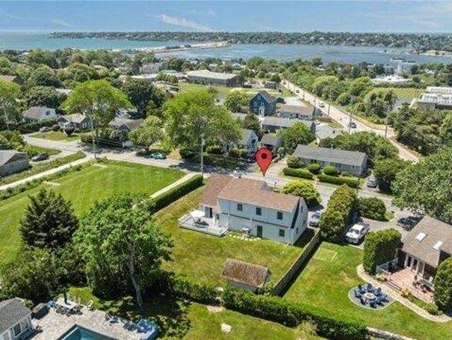 house with 4 bedroom, Middletown RI DS103496469